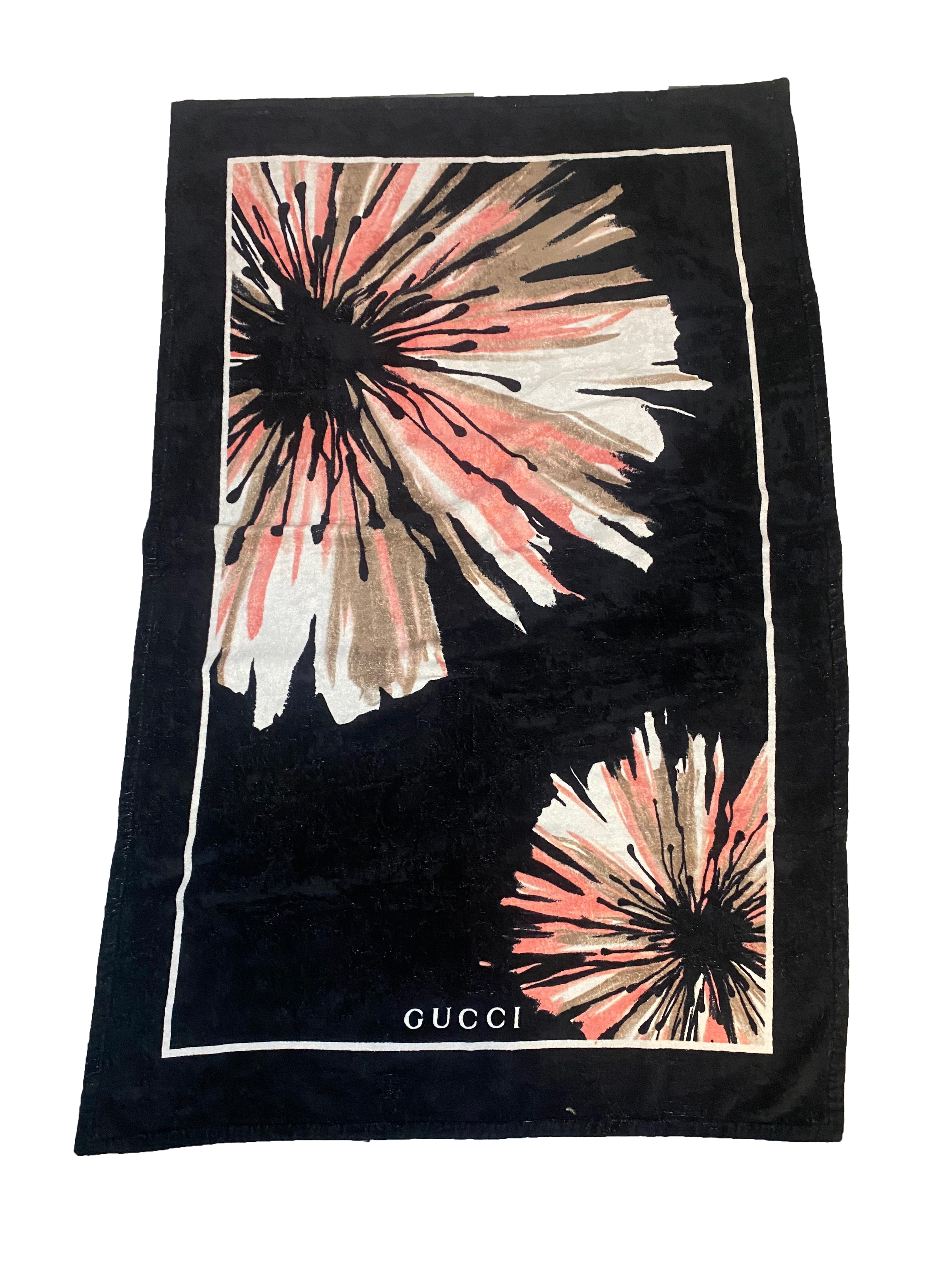 Gucci Beach Towel – Isabella's Wardrobe